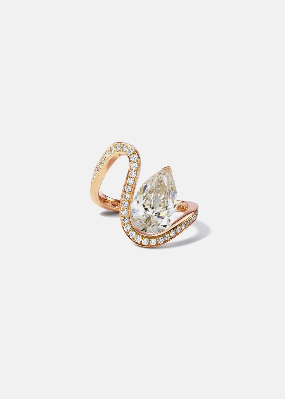 Floating Diamond Trace Pavé Ring