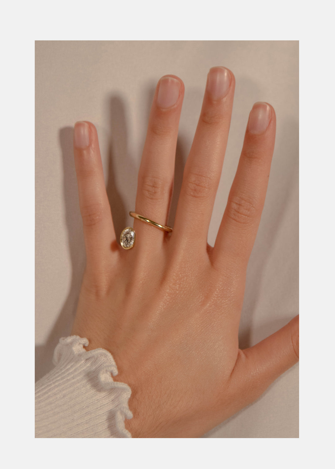 Oval Crescendo Flare Ring – KATKIM