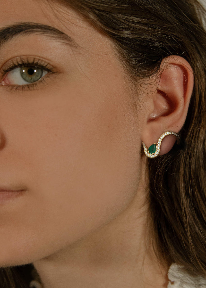 Emerald Trace Pavé Earring – KATKIM
