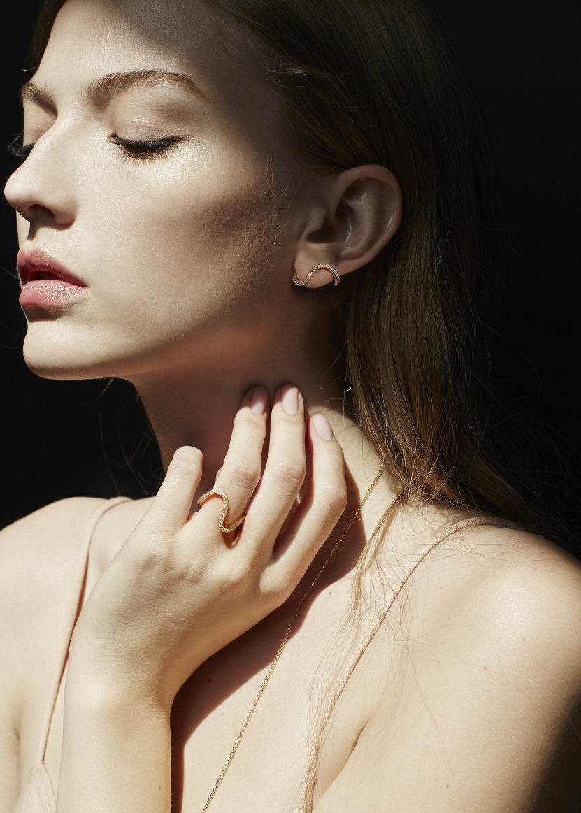Trace Pavé Earring – KATKIM